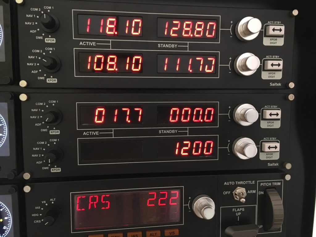 Logicool G Saitek Pro Flight Radio Panel 2連装のススメ ！ – Saitek フライト教室【フライト ...